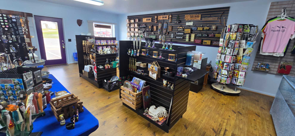 Home - Unique Gift Shop Andrews NC